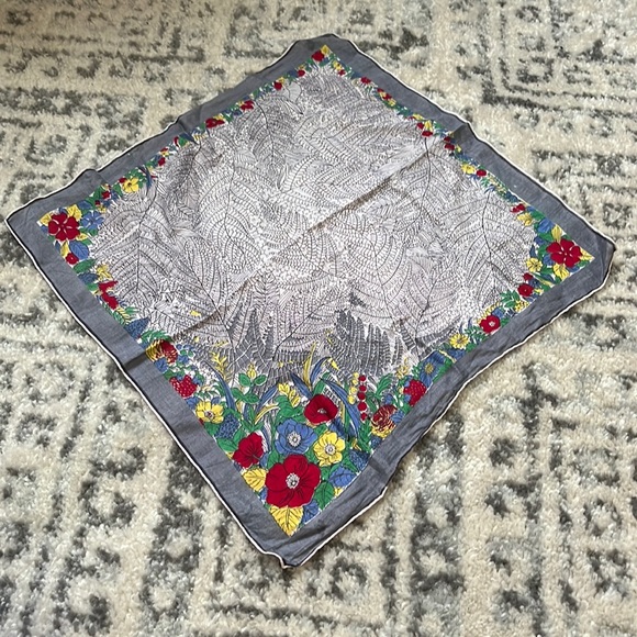 vintage handkerchief | Accents | Vintage Beautiful Floral Rolled Edge ...